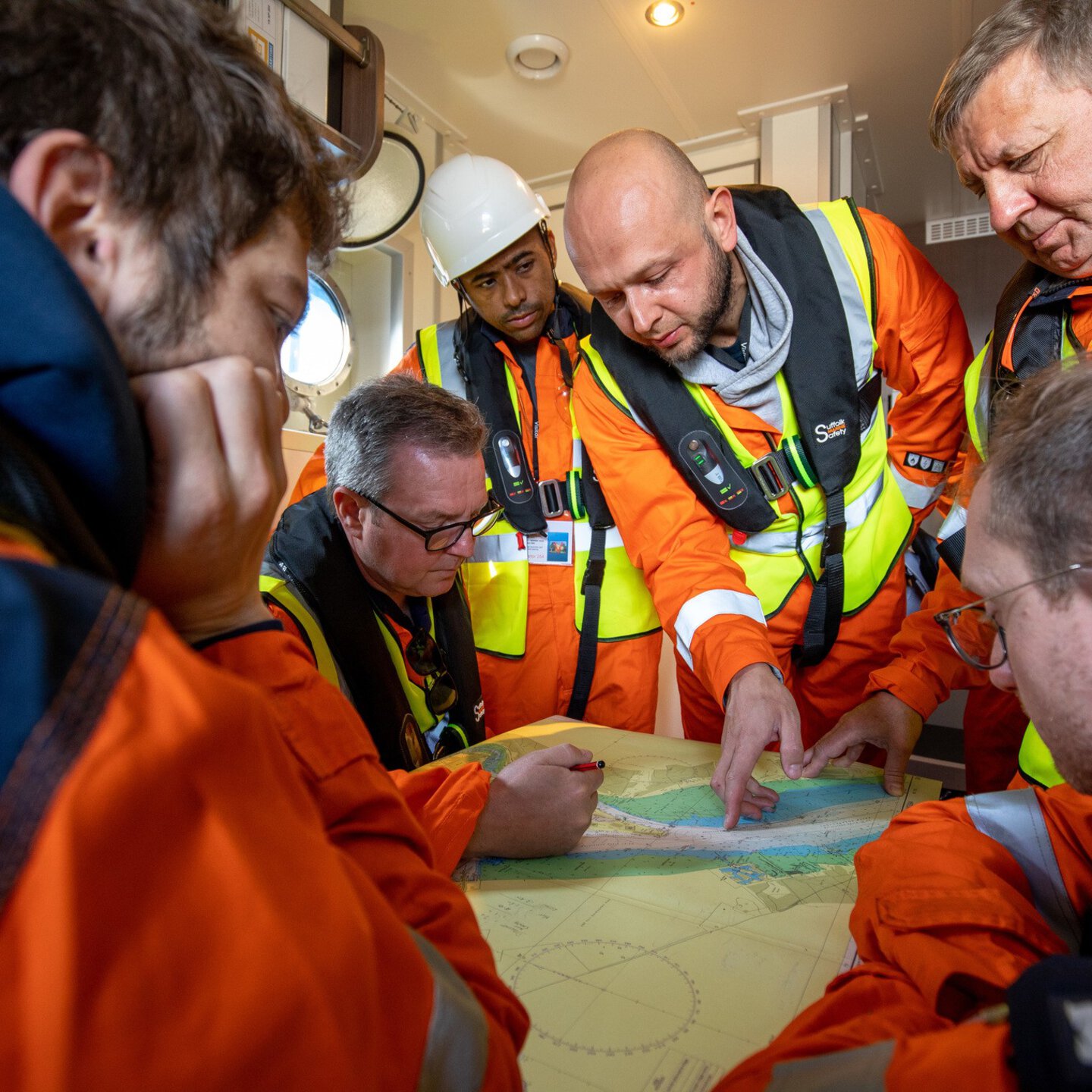 Flying high to map our oceans and coastlines | Fugro